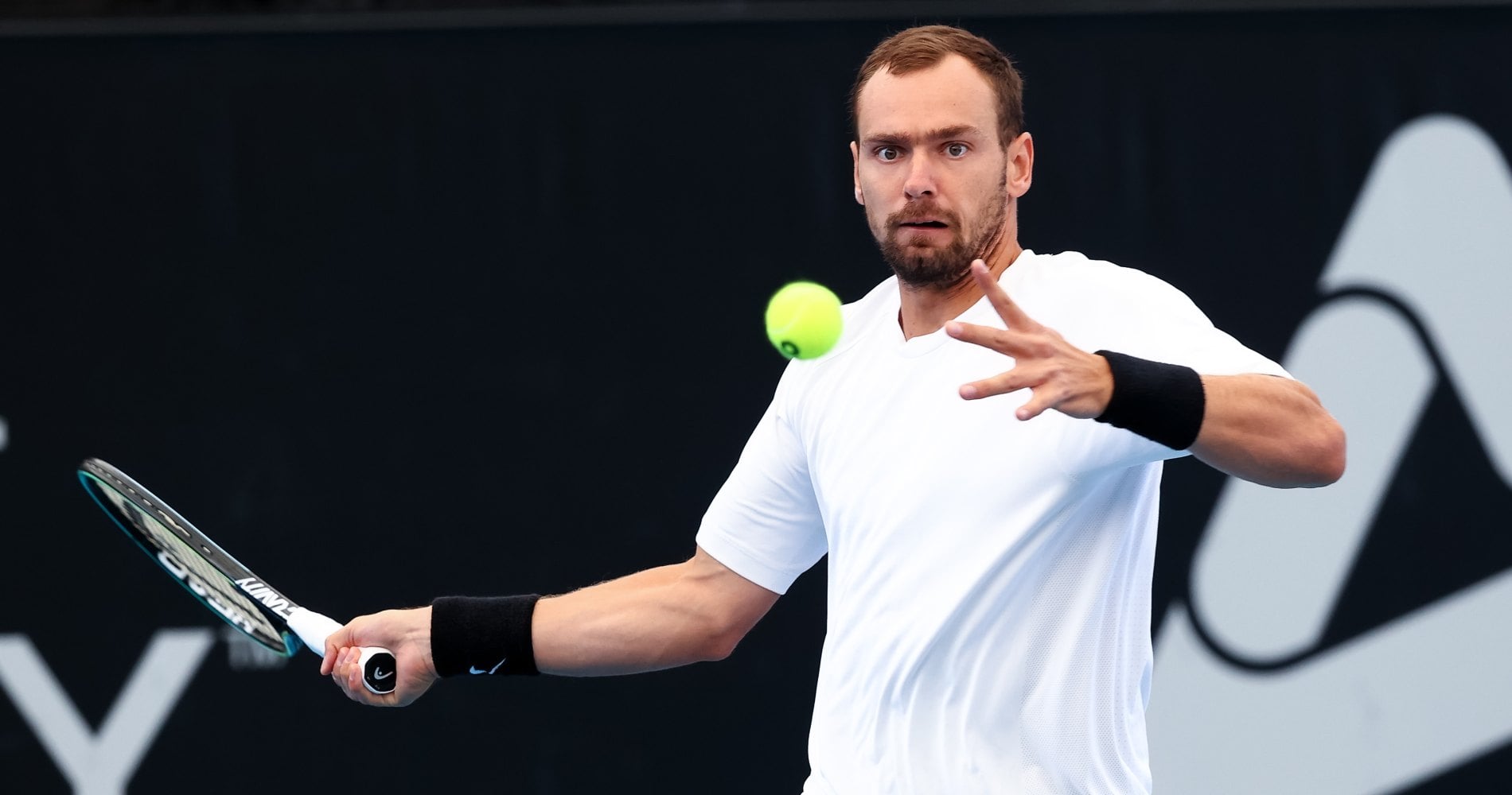 Tennis, ATP – Wimbledon 2023: Safiullin sees off Bautista Agut - Tennis Majors