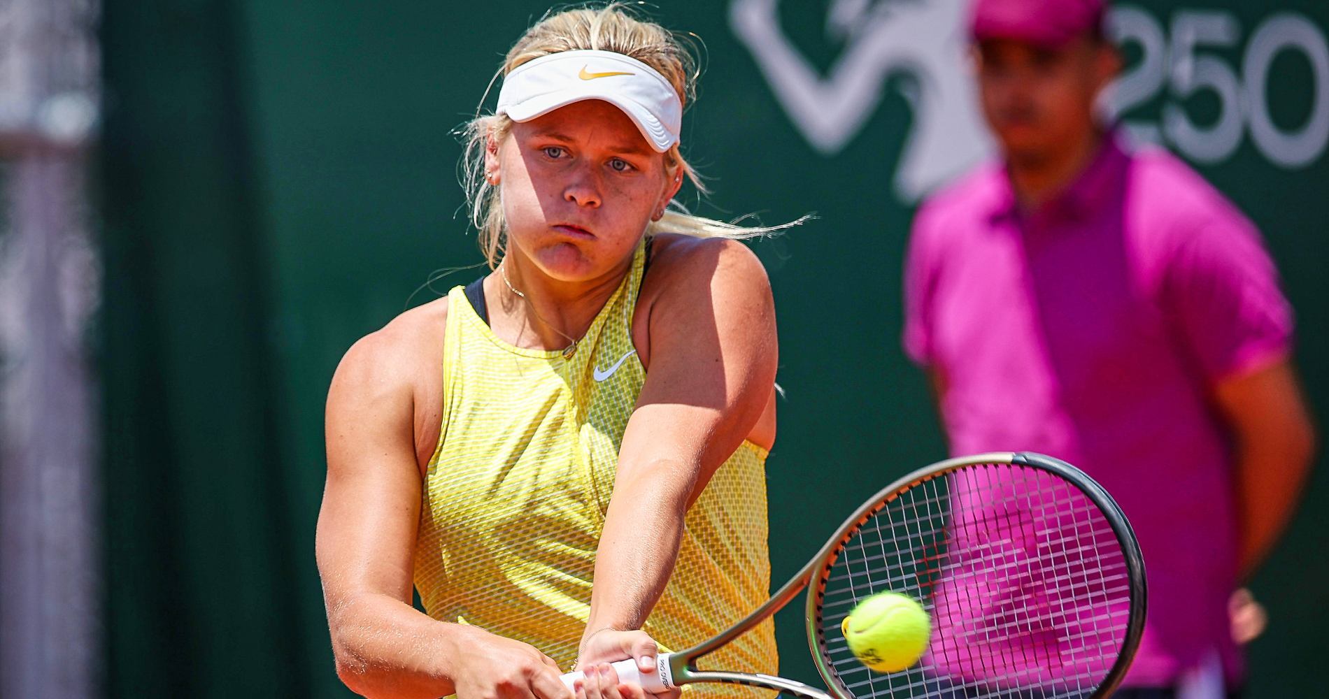 Italian Open: Stearns upsets Kalinskaya to reach third round - Tennis Majors