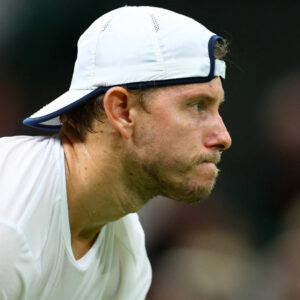 James Duckworth vs Giles Hussey - Match ATP - Lexus Eastbourne Open ...
