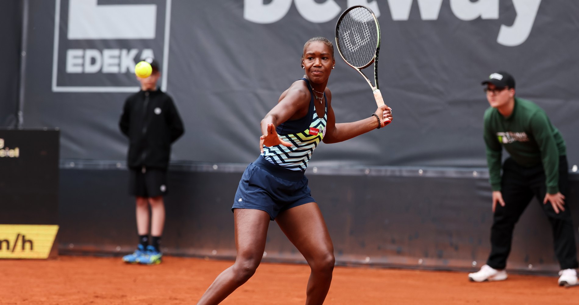Noha Akugue reaches final on debut in Hamburg - Tennis Majors