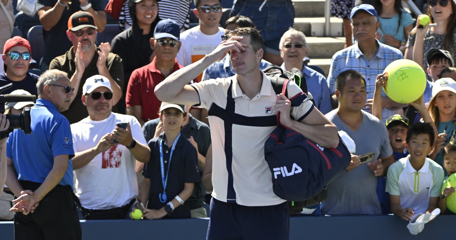 Isner ends his caree in the most fitting way - Tennis Majors