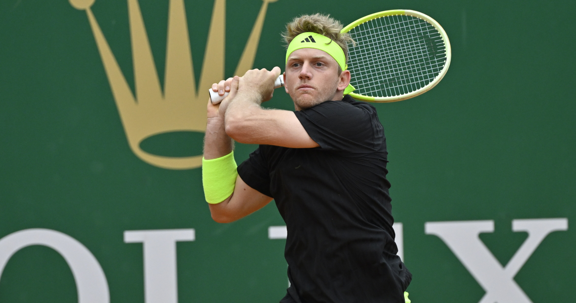 Davidovich Fokina edges out Draper in tough battle to reach quarter ...